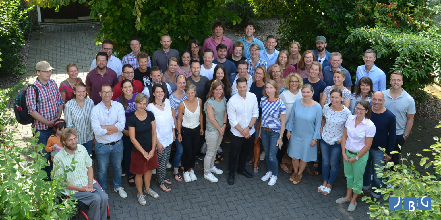 Kollegium – Johannes-Brahms-Gymnasium